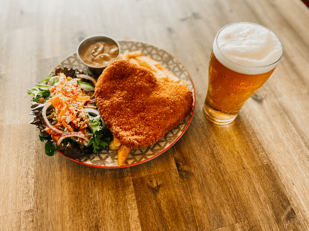 Contact us – Collie Hotel